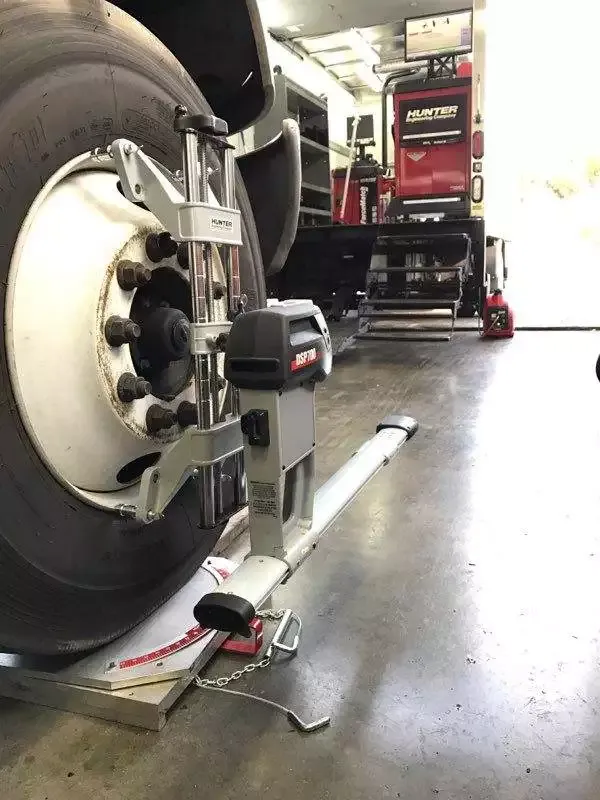 Services | Precision Mobile Wheel Alignment